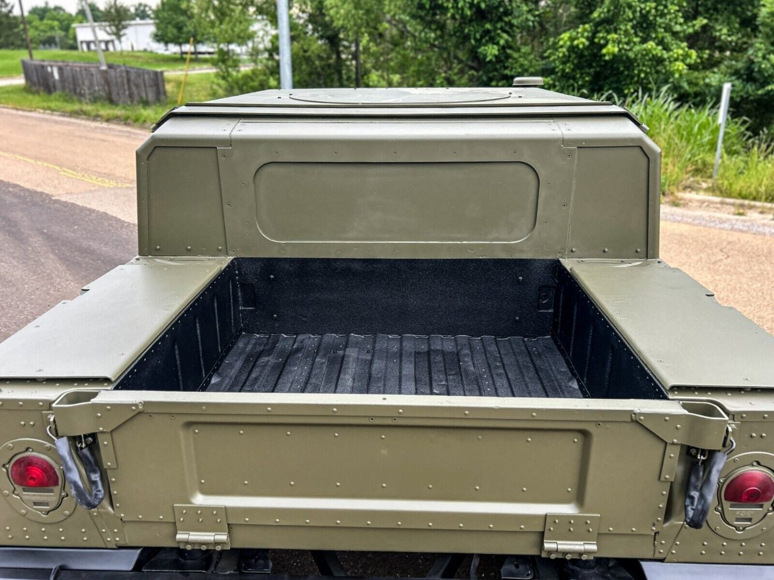 2009 AM General M1165a1 Humvee Rev/ecv Hmmwv with On-Road Title for sale