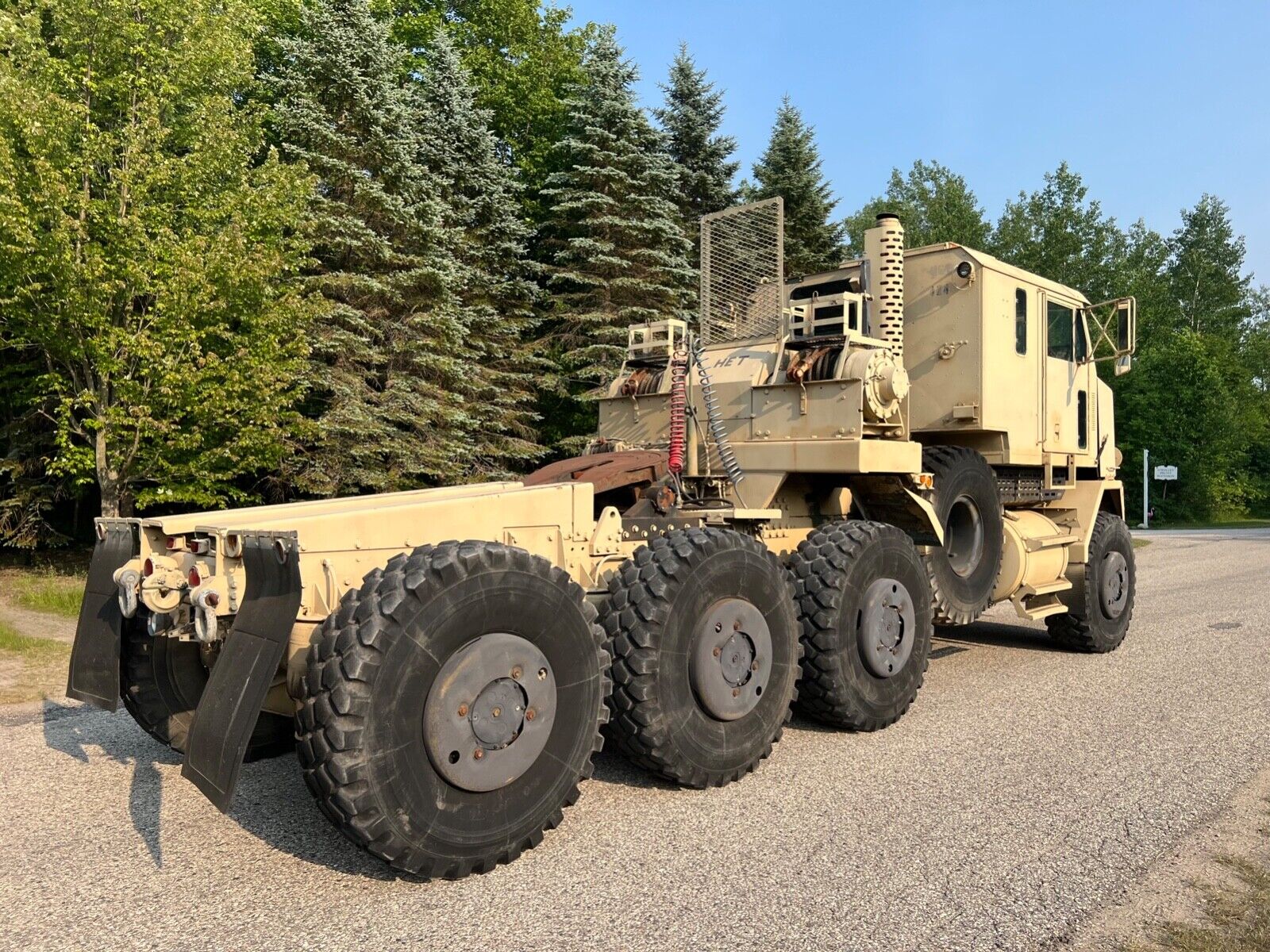1998 Oshkosh M1070 8×8 Military HET Tractor Truck Off Road for sale